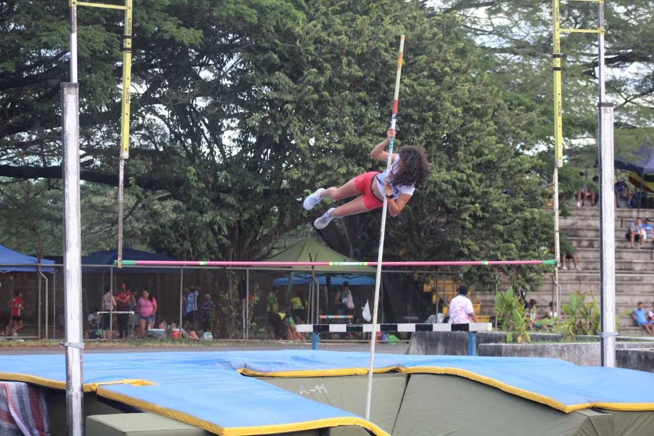 La Pértiga y los Obstáculos regresaron al Cacique Diria con el cierre ...